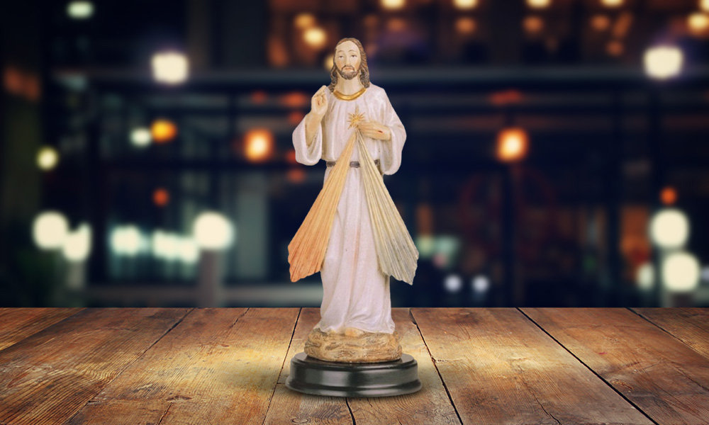 Trinx Jayhden 5"H Jesus Divine Mercy Holy Figurine Style 1 Unique Gifts | Wayfair